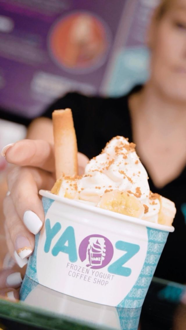 Frozen yogurt products store